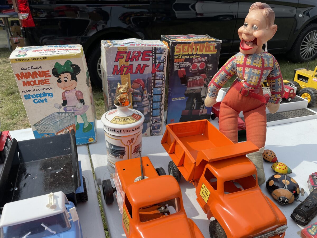 Toy Show - Das Awkscht Fescht